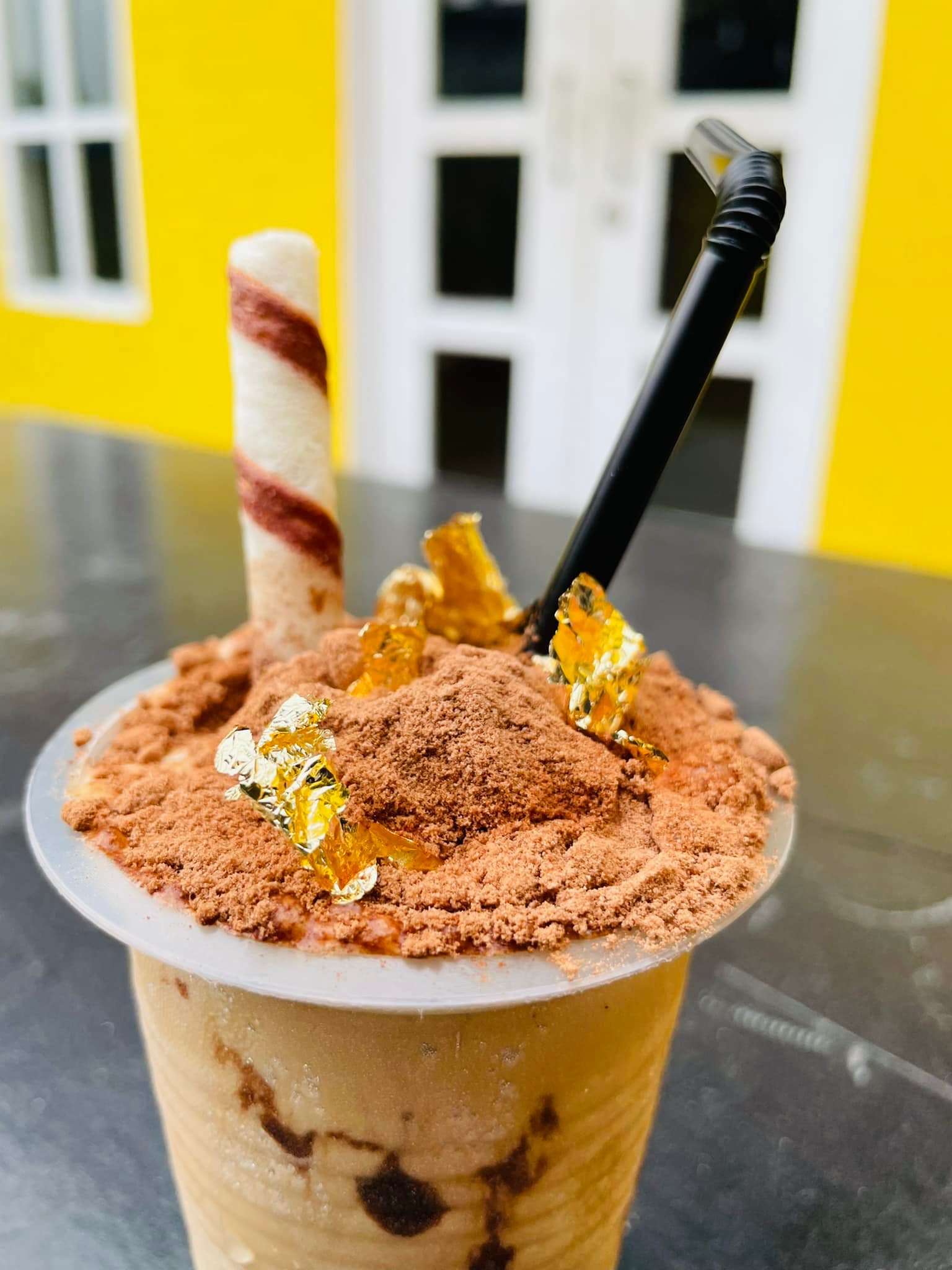 Nuru kaka chicken fry.. And Desert - Demra, Dhaka - Vozon Roshik ...